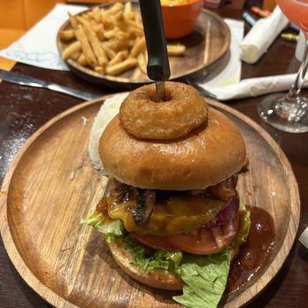 WHISKEY ROOTS BAR AND GRILL - Updated June 2024 - 49 Photos & 25 ...