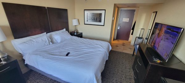 HOLIDAY INN EXPRESS PHILADELPHIA-MIDTOWN - Updated December 2025 - 120 ...