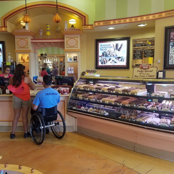 THE FUDGE FACTORY - Updated April 2024 - 92 Photos & 36 Reviews - 4960 ...