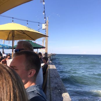 FISH HEADS BAR AND GRILL - Updated May 2025 - 431 Photos & 546 Reviews ...