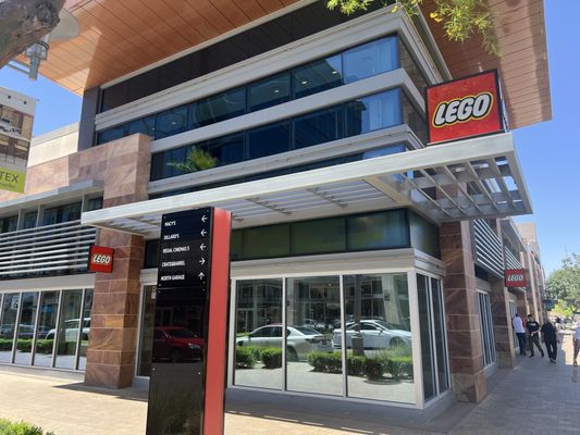 LEGO STORE DOWNTOWN SUMMERLIN - Updated August 2024 - 26 Photos - 1955 ...