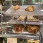 MARA’S ITALIAN PASTRY - 726 Photos & 686 Reviews - 503 Columbus Ave ...