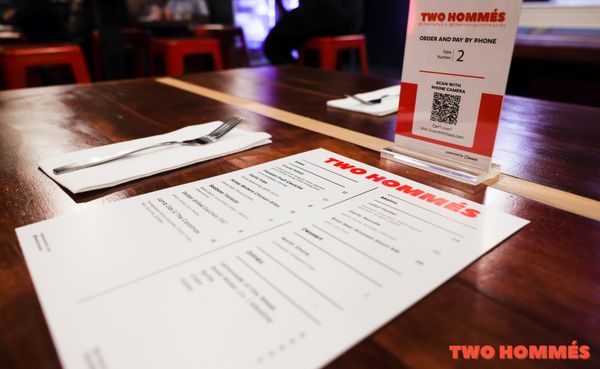 TWO HOMMÉS - Updated October 2024 - 460 Photos & 285 Reviews - 902 N La ...