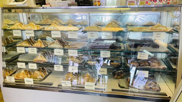 GLORY’S BAKERY - Updated May 2025 - 128 Photos & 101 Reviews - 665 ...