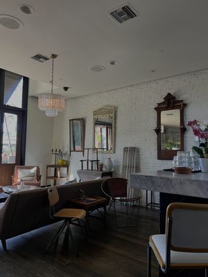 AHBA - Updated 05/2025 - 210 Photos & 125 Reviews - 2937 Bristol St ...