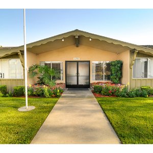 BELLFLOWER POST ACUTE - Updated January 2026 - 37 Photos & 41 Reviews ...