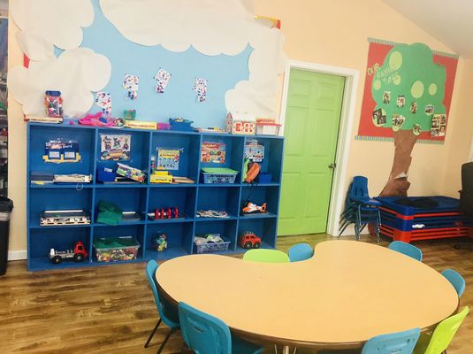 APPLE TREE PRESCHOOL AND KINDERGARTEN - Updated September 2025 - 191 ...