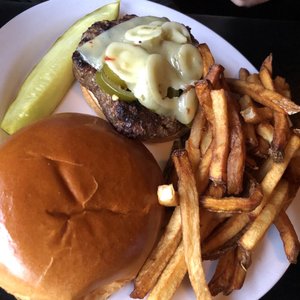 MAPLE CITY TAPS & EATERY - 34 Photos & 61 Reviews - 11095 Chardon Rd ...