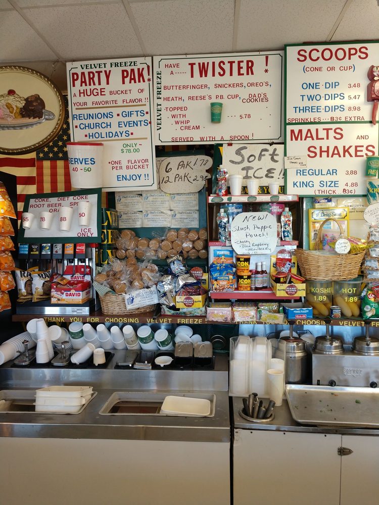 VELVET FREEZE ICE CREAM - Updated March 2025 - 32 Photos & 22 Reviews ...