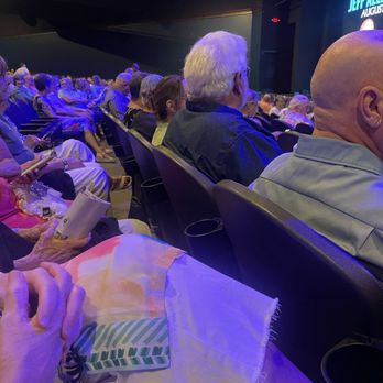 BLUE GATE THEATRE - Updated January 2026 - 15 Photos & 27 Reviews - 175 ...