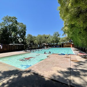 HERCULES COMMUNITY SWIM CENTER - 12 Photos - 2001 Refugio Valley Rd ...