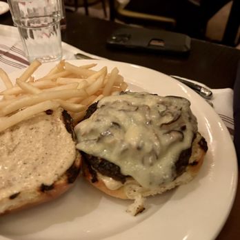 BISTRO NIKO - Updated June 2024 - 1609 Photos & 1030 Reviews - 3344 ...