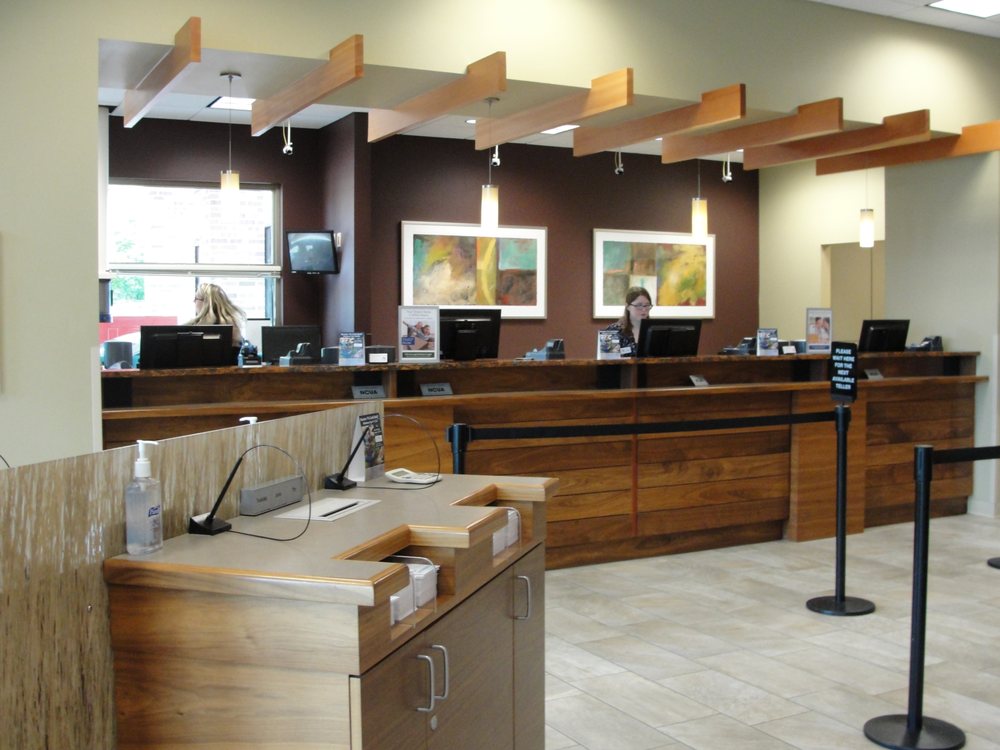 UW CREDIT UNION - Updated May 2026 - 10 Reviews - 200 E Broadway Ave ...