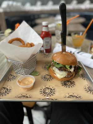 BURGEROLOGY MIDTOWN - 117 Photos & 87 Reviews - 320 W 36th St, New York ...