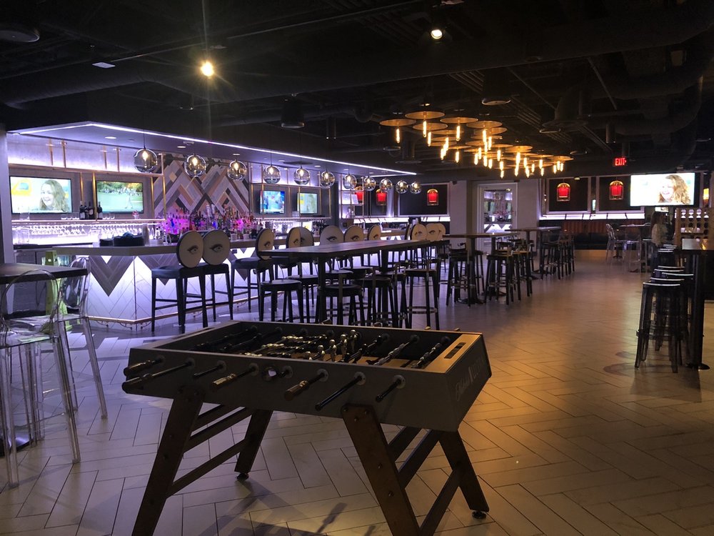 TOPGOLF SWING SUITE - 118 Photos & 25 Reviews - 407 N Virginia St, Reno ...