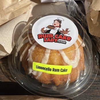 RUM CAKE LADY CUBAN FOOD CAFE - Updated April 2025 - 197 Photos & 178 ...