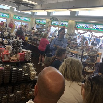 SHRIVER’S SALT WATER TAFFY & FUDGE - Updated January 2025 - 56 Photos ...