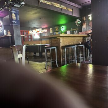 THE ROLLIN LOG TAVERN - Updated January 2026 - 58 Photos & 104 Reviews ...