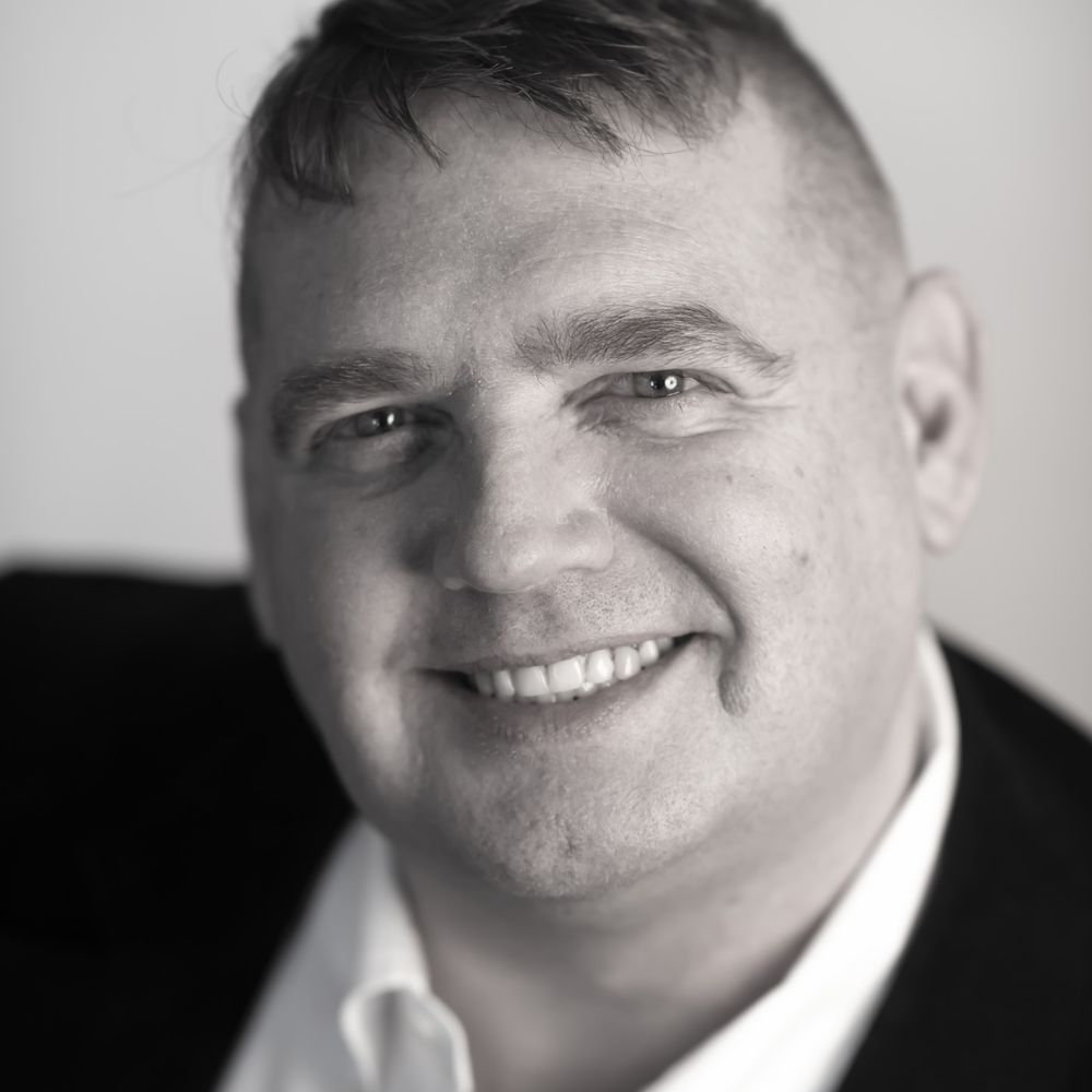 Matt Hennis's Instagram, Twitter & Facebook on IDCrawl