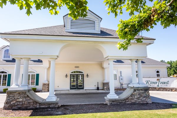 RIVERFRONT GOLF CLUB - Updated December 2025 - 22 Photos - 5200 River ...