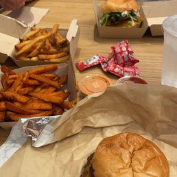 SWIZZLER CRISPY CHICKEN + SMASH BURGERS - Updated December 2025 - 226 ...