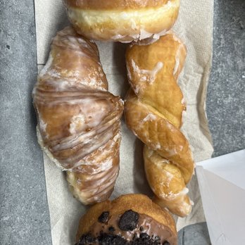 TONYS DONUTS - Updated November 2024 - 52 Photos & 31 Reviews - 11525 ...