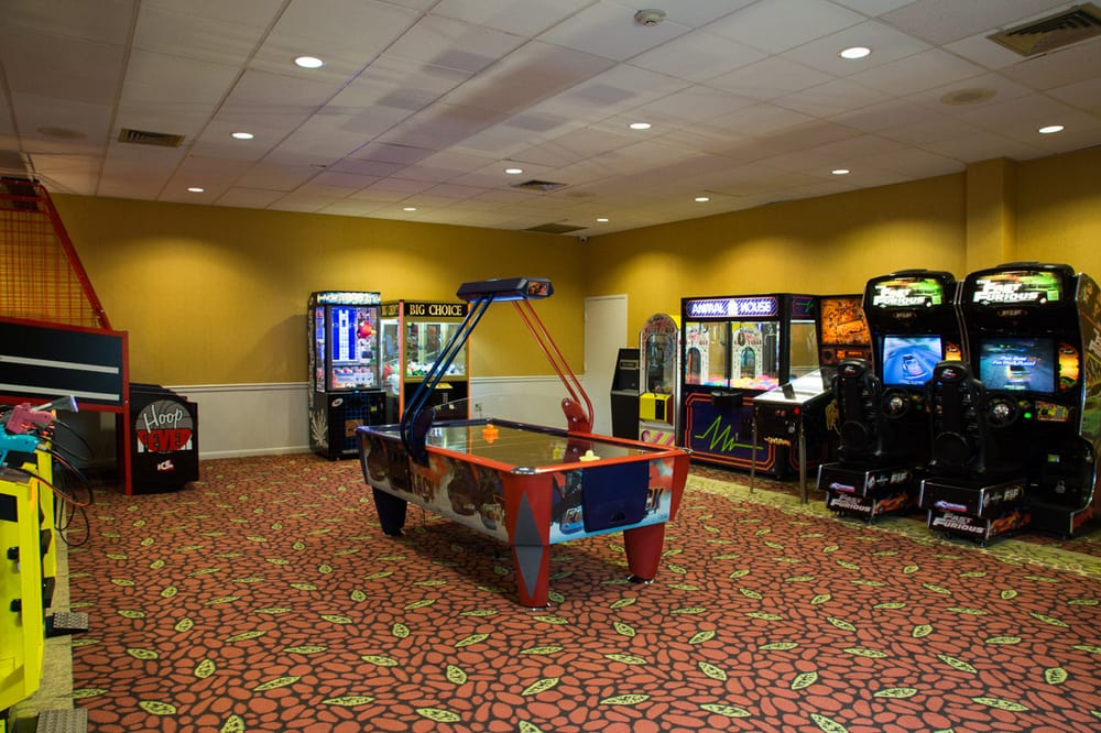 BUSHKILL INN & CONFERENCE CENTER - Updated October 2025 - 43 Photos ...