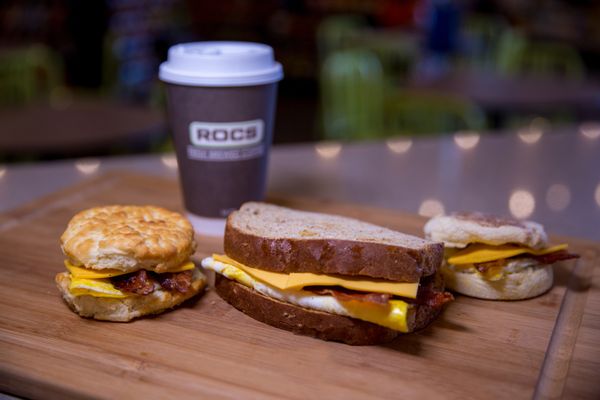 ROCS FRESH KITCHEN - Updated October 2025 - 19 Photos - 39 Kelly Island ...