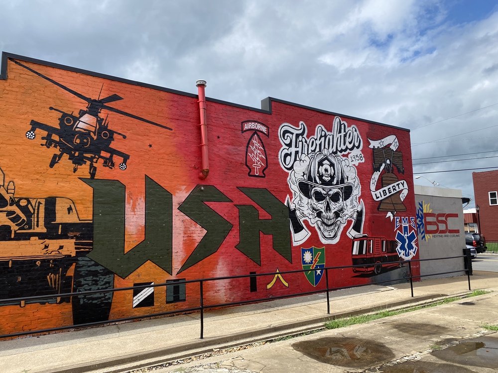USA FRONTLINE MURAL - 109 S Broadway, Portland, Tennessee - Public Art ...