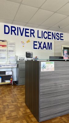 DEPARTMENT OF MOTOR VEHICLES - Updated January 2026 - 32 Photos & 89 ...