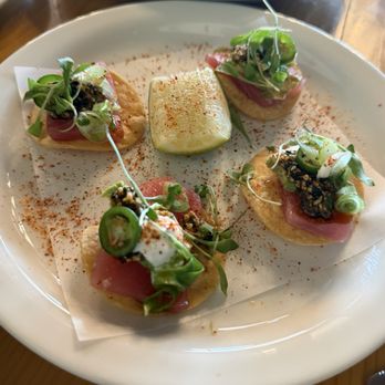 EIGHT ACRES KITCHEN & BAR - Updated January 2026 - 206 Photos & 128 ...