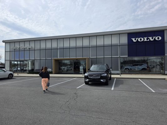 VOLVO CARS MALL OF GEORGIA - Updated December 2025 - 35 Photos & 46 ...