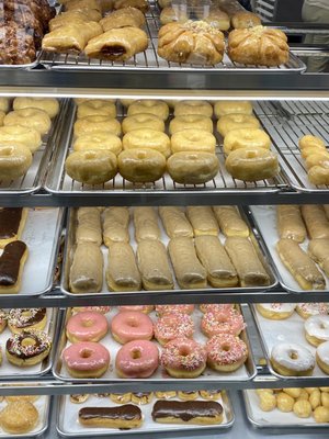 PANA DONUTS - Updated October 2024 - 30 Photos & 34 Reviews - 7810 E US ...