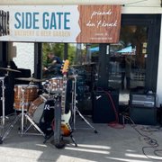 SIDE GATE BREWERY & BEER GARDEN - 120 Photos & 58 Reviews - 1822 Grant ...
