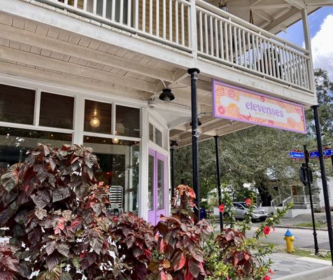 ELEVENSES - Updated December 2025 - 187 Photos & 59 Reviews - 1001 E ...