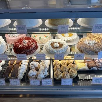 PETERS’ BAKERY - 1817 Photos & 2348 Reviews - 3108 Alum Rock Ave, San ...