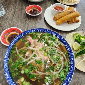 PHO CAFE - Updated March 2025 - 89 Photos & 74 Reviews - 8410 Mukilteo ...