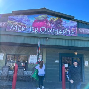 MERCIER ORCHARDS - 922 Photos & 614 Reviews - 8660 Blue Ridge Dr, Blue ...