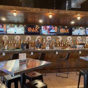 OAK TEXAS BAR & GRILL - 33 Photos & 13 Reviews - Bars - 7001 N 10th St ...