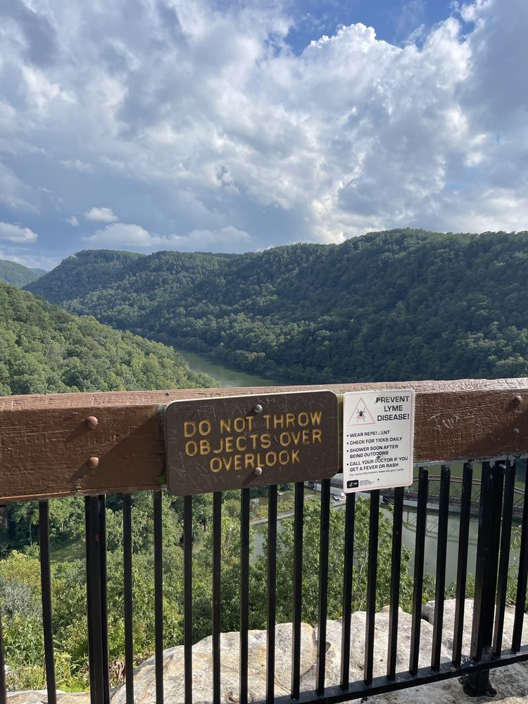 LOVERS LEAP TRAIL - 18 Photos - 49 Hawks Nest Rd, Ansted, West Virginia ...