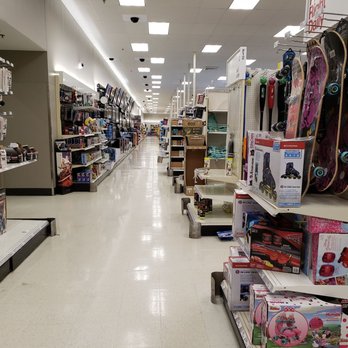 TARGET - Updated December 2025 - 52 Photos & 60 Reviews - 2001 South Rd ...