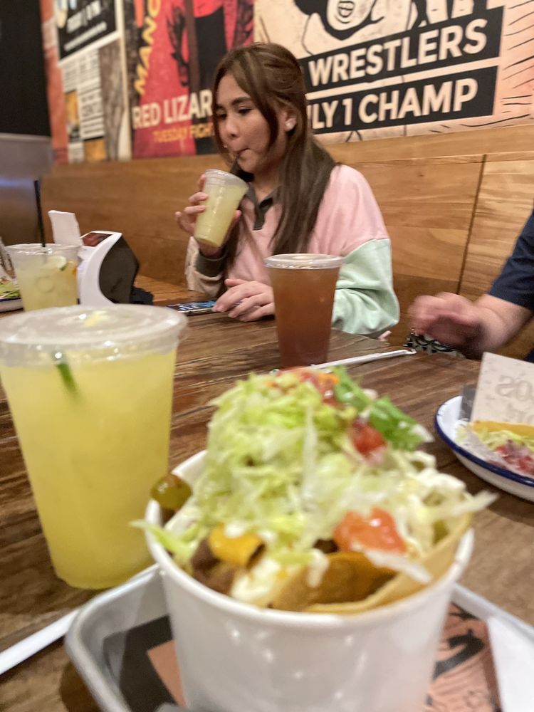 RED LIZARD - Updated October 2025 - 24 Photos - Cyberzone, Cebu City ...