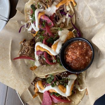 CRAWDADS ON THE LAKE - Updated November 2024 - 233 Photos & 364 Reviews ...