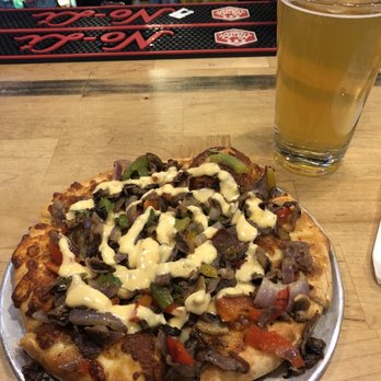 FIELDHOUSE PIZZA & PUB - Updated September 2024 - 62 Photos & 134 ...