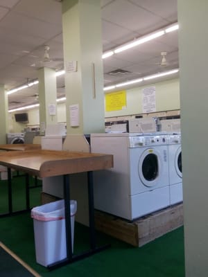 2406 LAUNDRYMART - Updated October 2025 - 15 Photos & 18 Reviews - 2406 ...