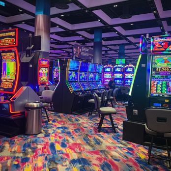 GREAT CANADIAN CASINO RESORT - Updated April 2025 - 110 Photos & 10 ...