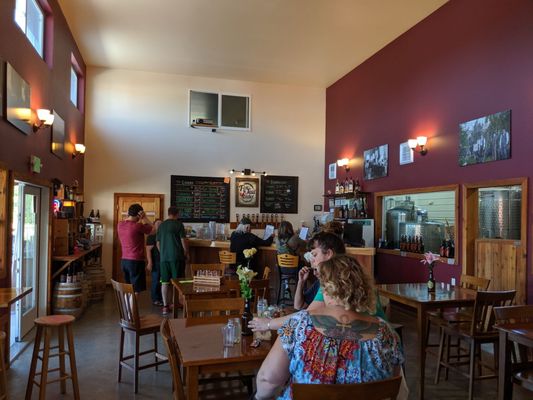 FOX TAIL CIDER & DISTILLERY - 136 Photos & 45 Reviews - 2965 Ehrck Hill ...