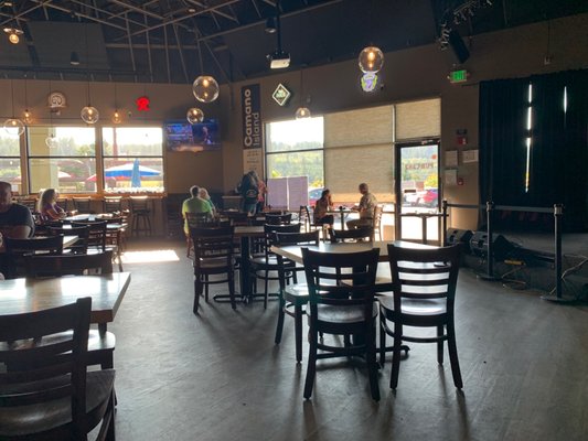 PUB 282 - Updated July 2024 - 62 Photos & 117 Reviews - 370 NE Camano ...