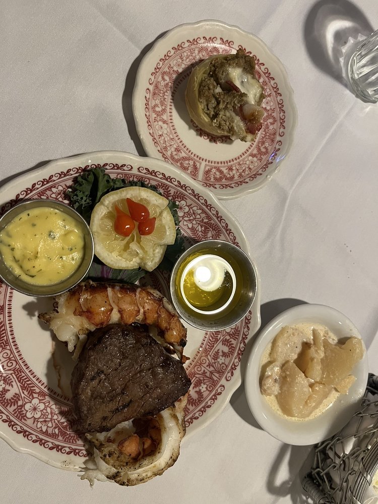 CHEZ PIERRE RESTAURANT - Updated May 2025 - 62 Photos & 57 Reviews ...