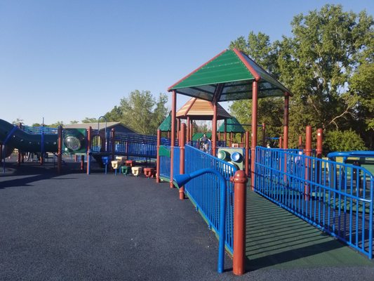 KARPUS FAMILY PLAYGROUND - Updated October 2025 - 17 Photos - 1000 ...